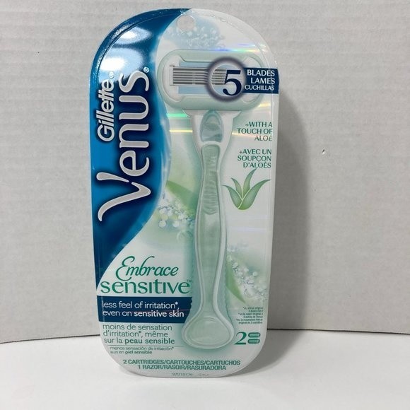 Bath & Body | Gillette Venus Embrace Sensitive 5 Blade Razor | Poshmark